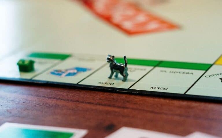 Green Monopoly Properties: Names, Prices & Best Strategy to Win