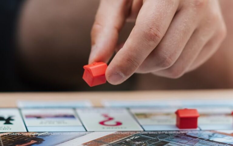 The Official Monopoly Rules That Everyone Gets Wrong